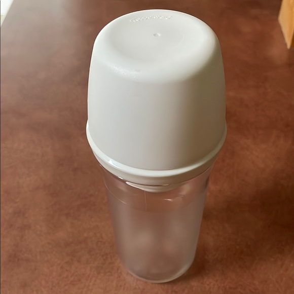 Tupperware | Kitchen | Tupperware Vintage Grated Cheese Shaker Like New ...
